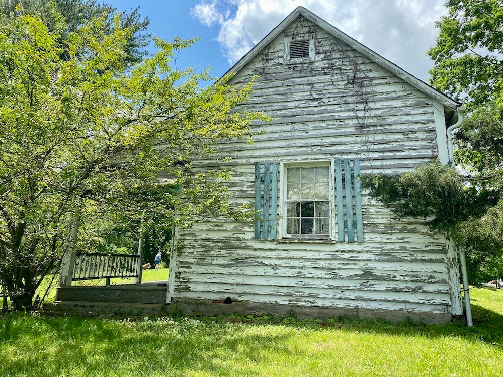 Roanoke Mulls Sale of Fishburn Park Cottage for Coffee Shop